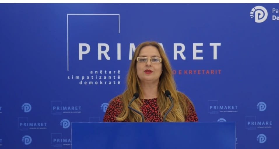 Primaret/ Mbesa e Bajo dhe Çerçiz Topullit shpall kandidaturën për ...